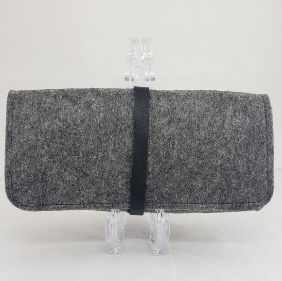 Accessories | Soft Grey Felt Optics Case 7 X 4 X 125 | Poshmark
